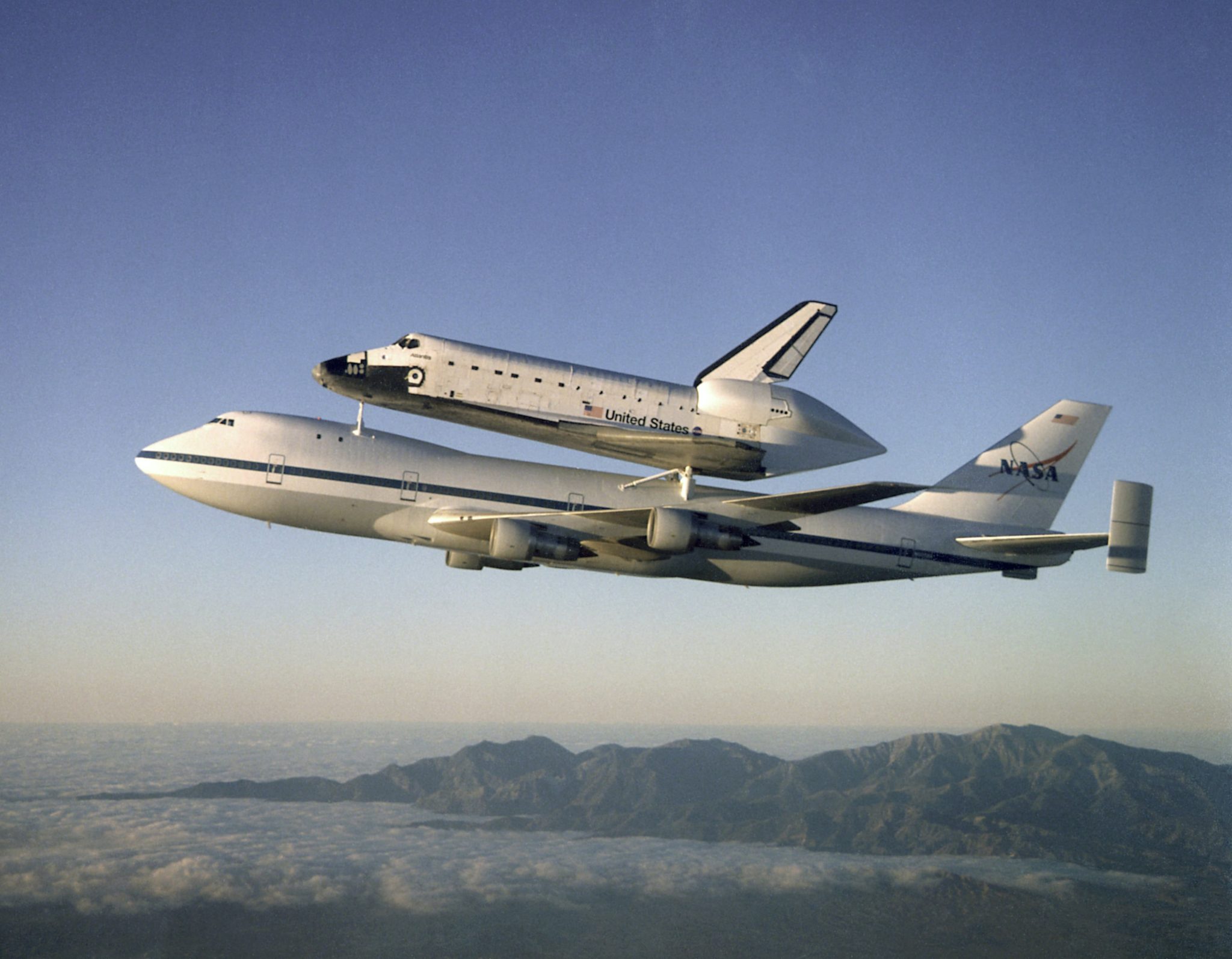 Widebody Airplanes: What They Are and What To Know
